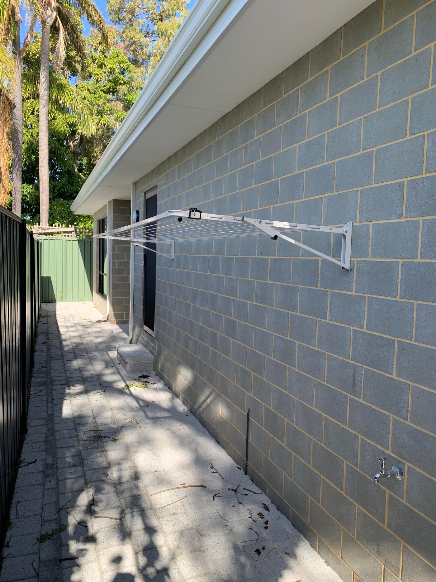 Austral Compact 39 (3390 x 940) - Aussie Clotheslines & Letterboxes
